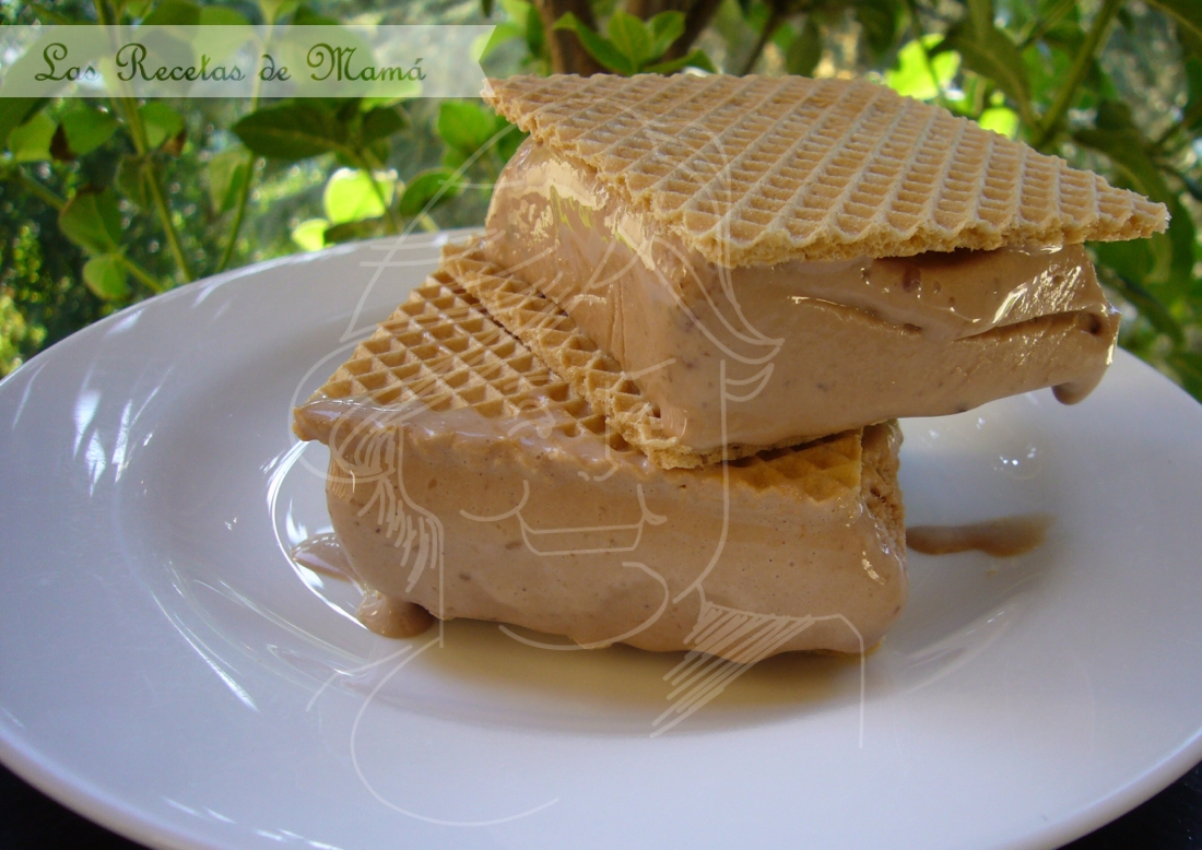 Helado al corte – Helado de chocolate y avellanas | Las Recetas de Mamá