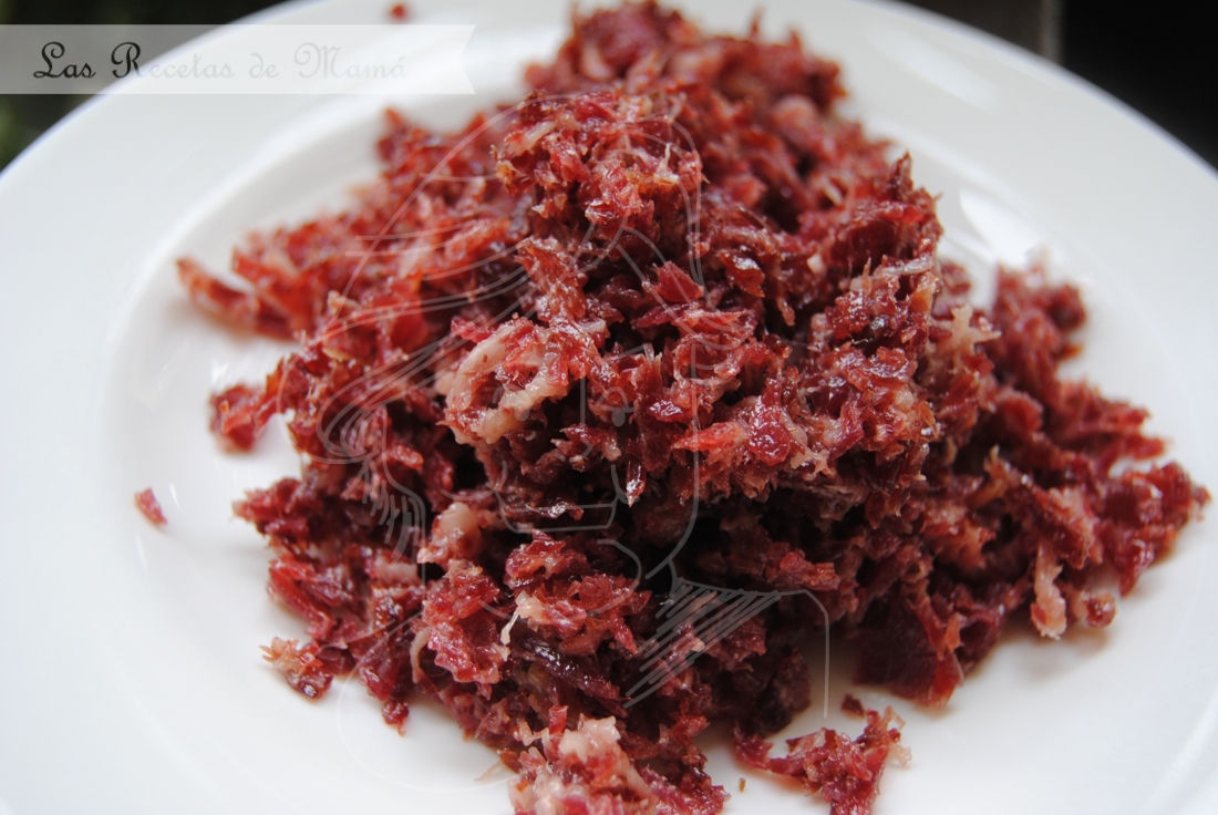 Estofado de lentejas con virutas de ibérico | Las Recetas de Mamá